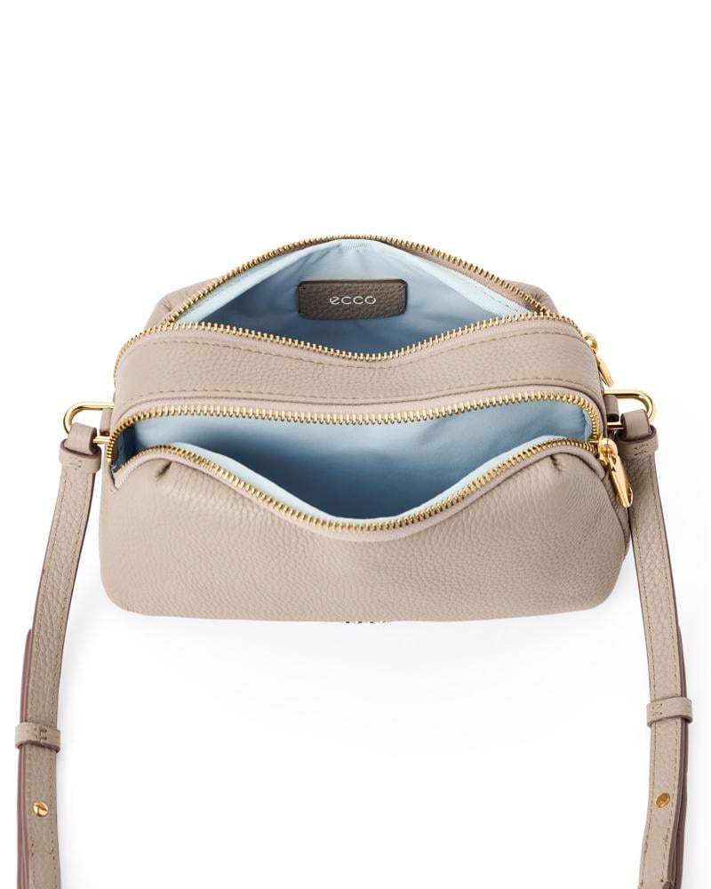 ECCO Camera Bag Curve | ECCO® Middle East A/S
